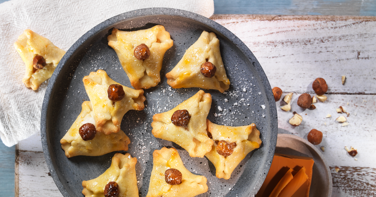 Gudbrandsdalen Nut Triangles - Canada (English)